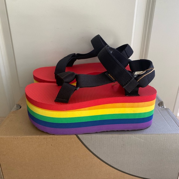 Teva | Shoes | Teva Rainbow Pride Platform Sandal Shoes Women 6 | Poshmark